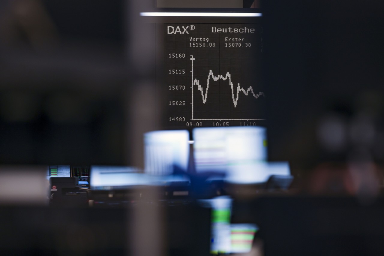 DAX 40, NASDAQ 100 regain lost ground amid year-end portfolio rebalancing | Levels to Watch | IG ...