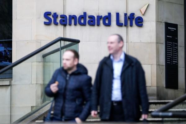 Standard Life share price set to fall before it flies - IG UK