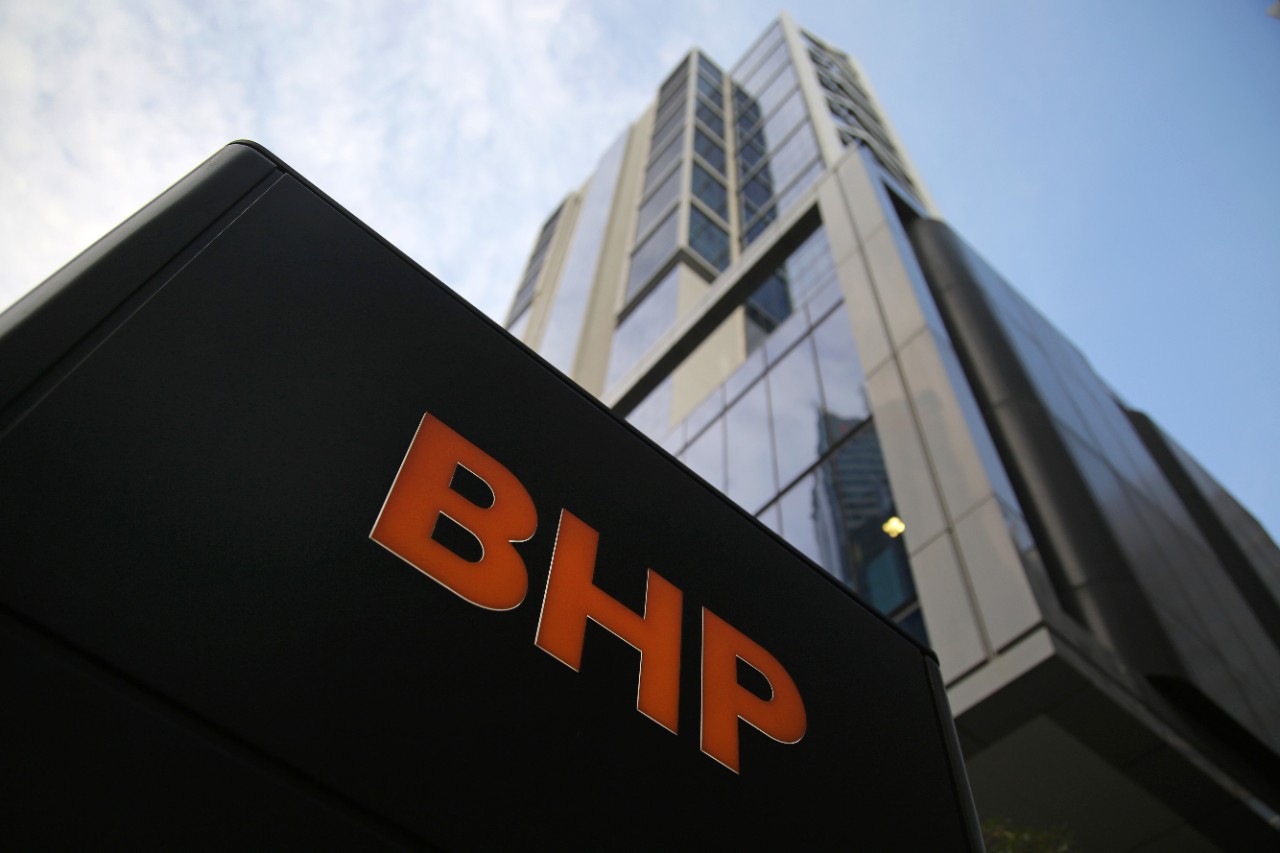 BHP’s earnings decline and strategic plans shake ASX market | IG AU