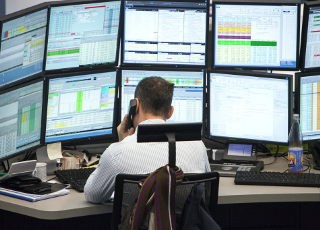 What are futures? | IG International