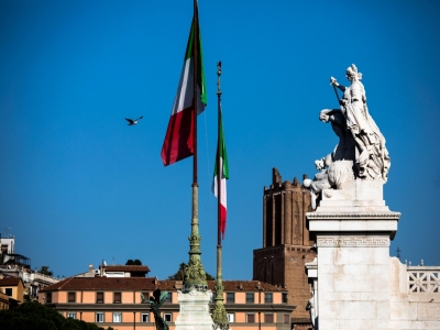 Italy on the brink of recession, causes and perspectives | IG UK