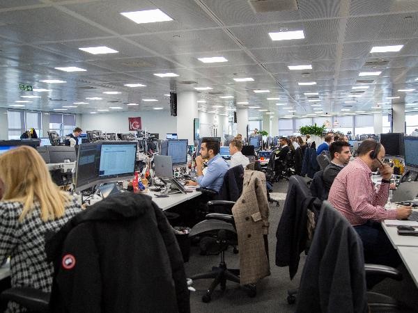 What are market anomalies? | IG SG